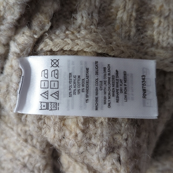 Jessica Simpson | Sweaters | Jessica Simpson Cropped Turtleneck Sweater ...